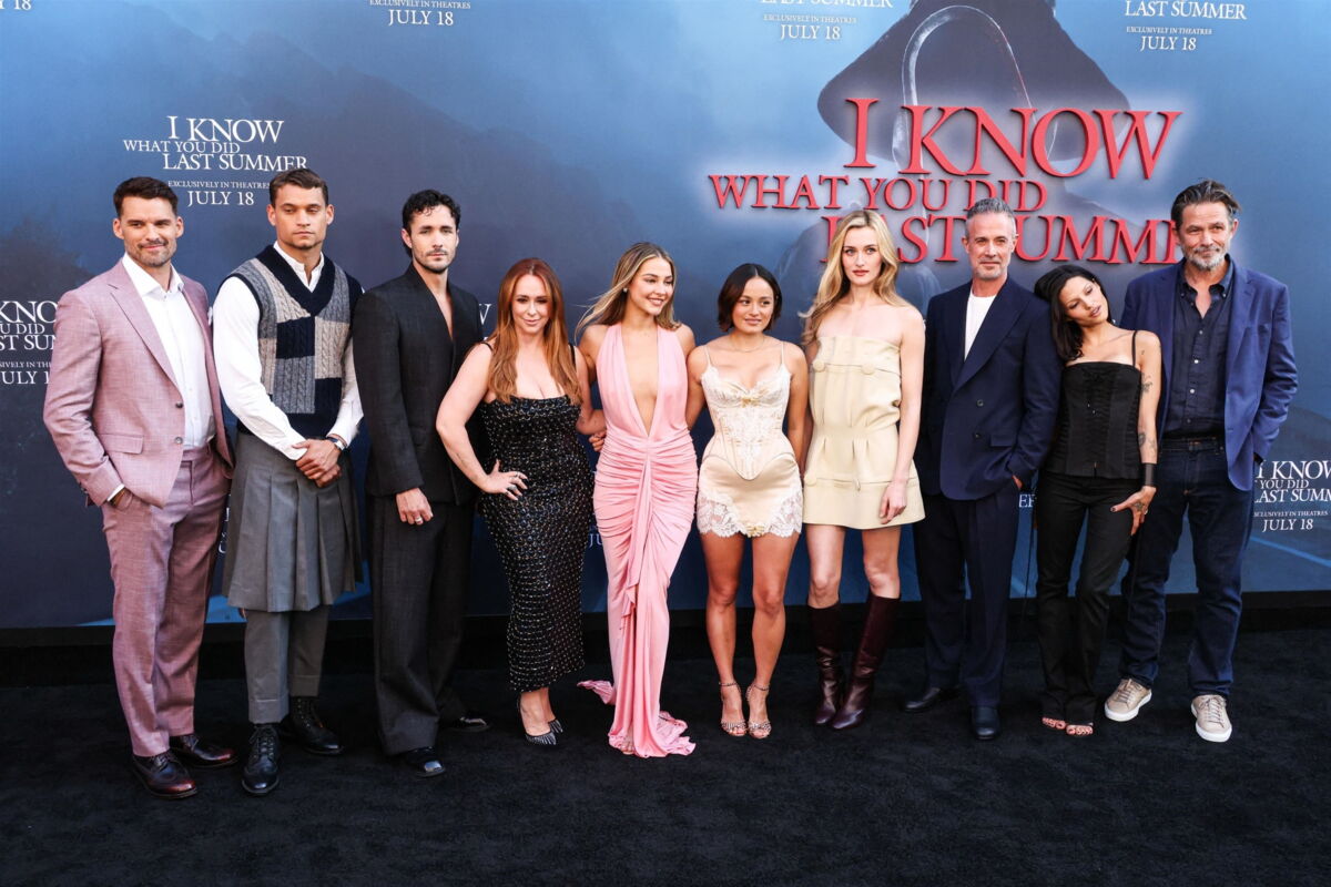 Sarah Michelle Gellar et Freddie Prinze Jr. complices et amoureux à l ...