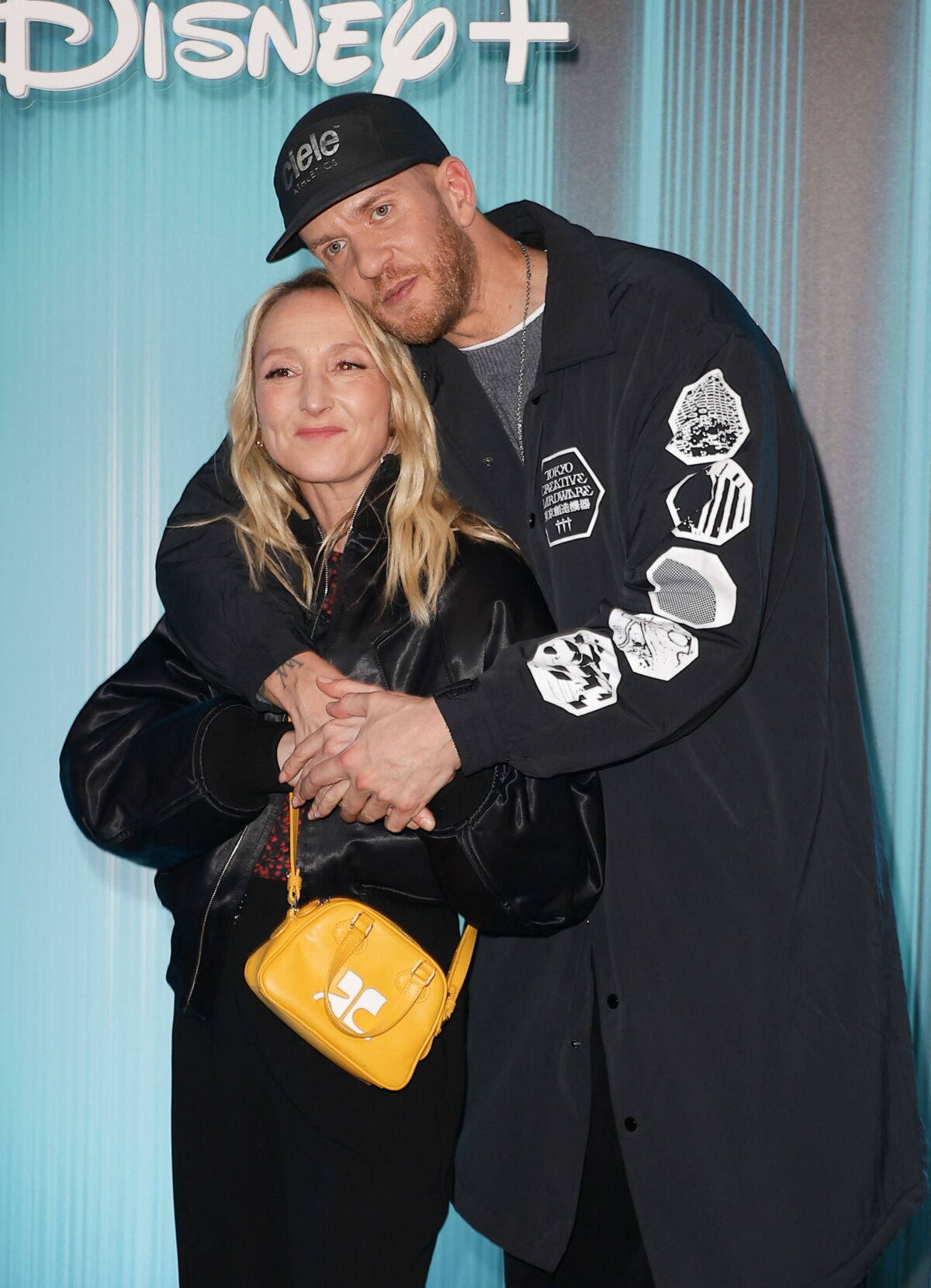 Audrey Lamy bien accompagnée, Malik Bentalha méconnaissable, Virginie ...