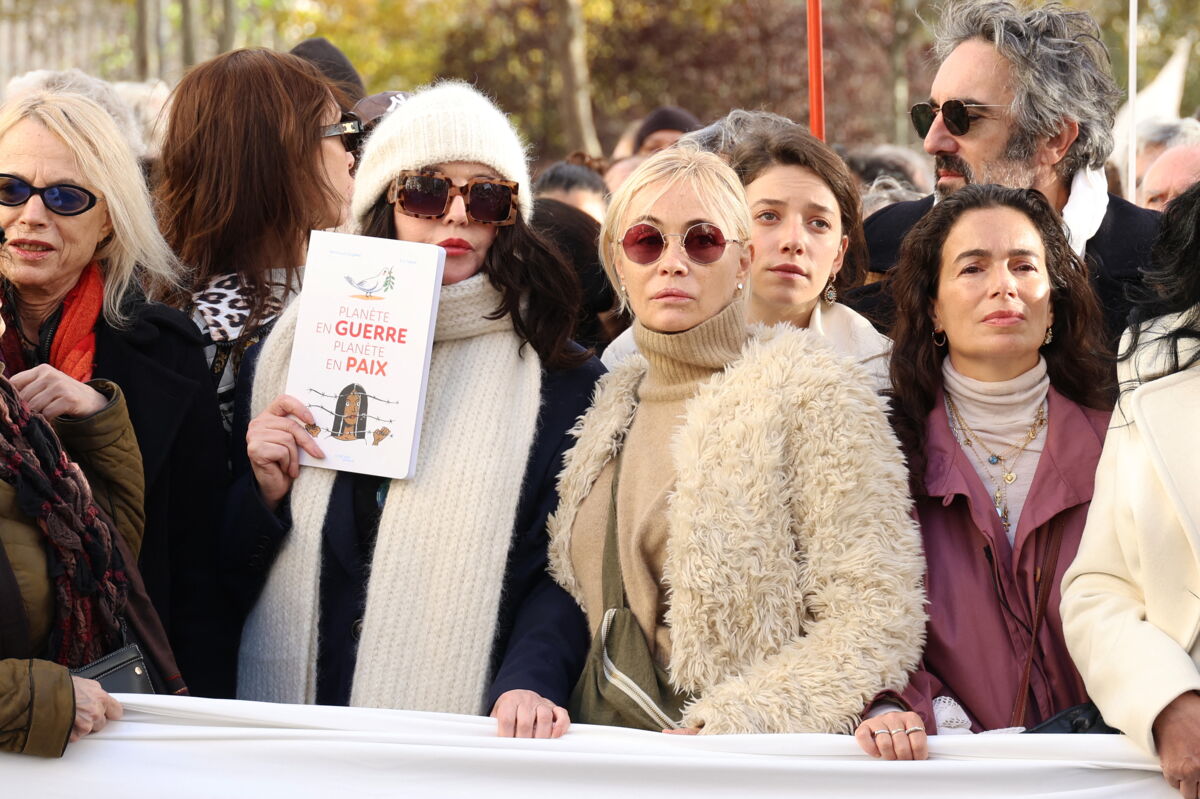 Emmanuelle Béart, Camille Cottin, Isabelle Adjani… Les célébrités ...